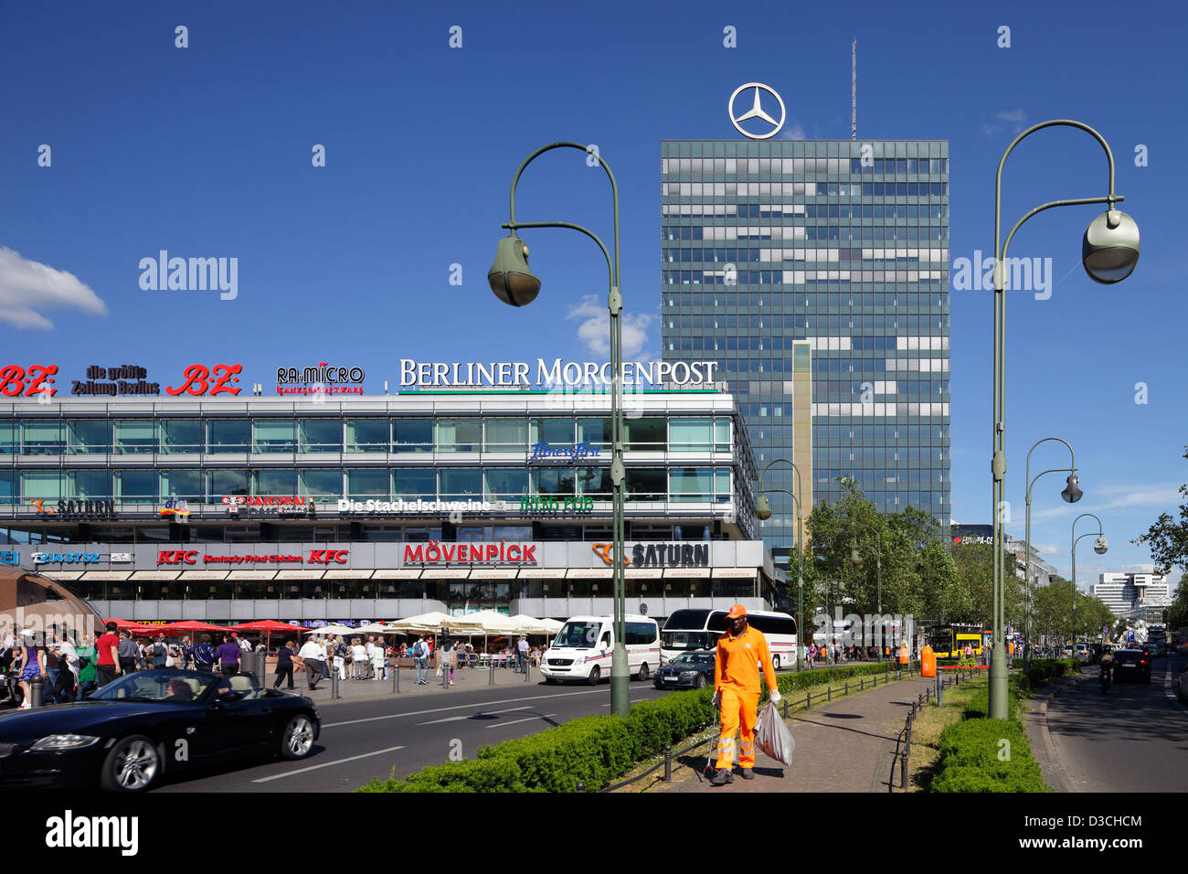 Berlin, Deutschland, Europa-Center und Tauentzien Breitscheidplatz ...