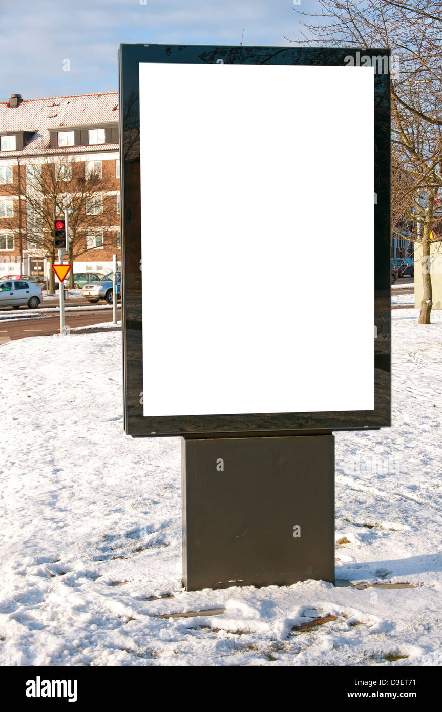 Werbung plakat plakatwand -Fotos und -Bildmaterial in hoher Auflösung ...