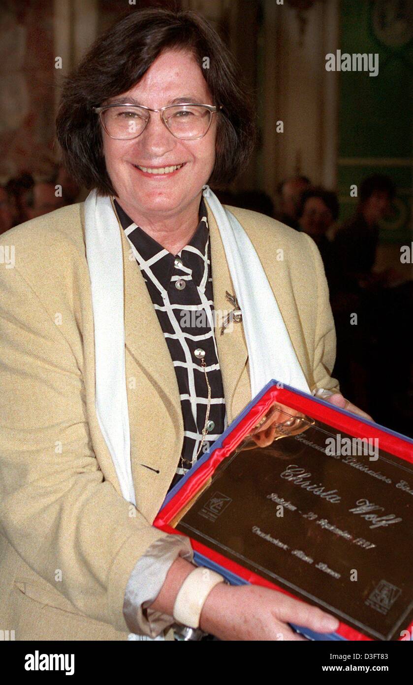 Christa Wolf Stockfotos und -bilder Kaufen - Alamy