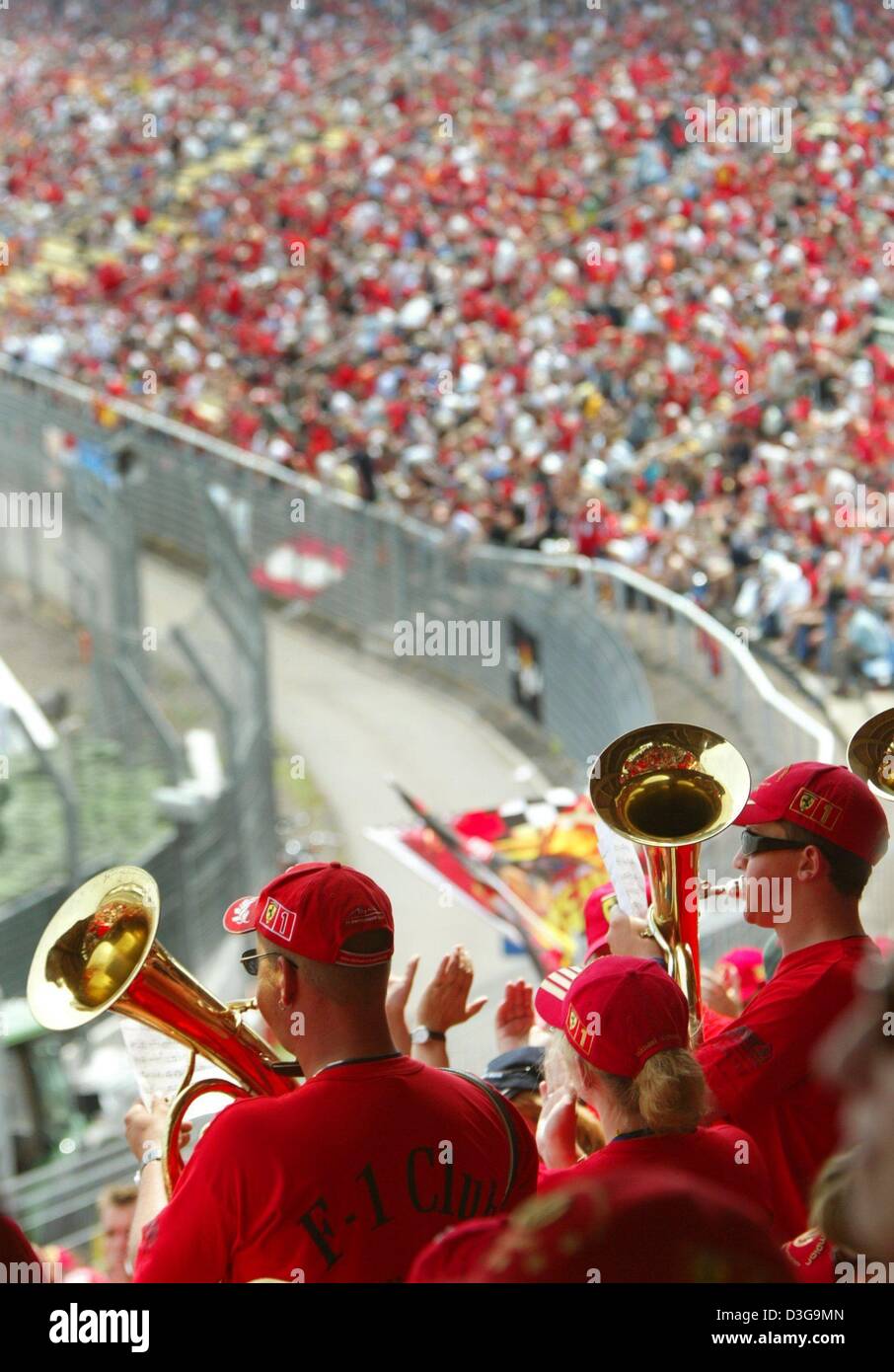 Italienische nationalhymne -Fotos und -Bildmaterial in hoher Auflösung ...
