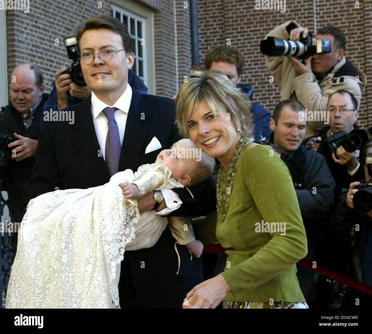 Menschen interesse hum menschen royals baby taufe niederlande -Fotos ...