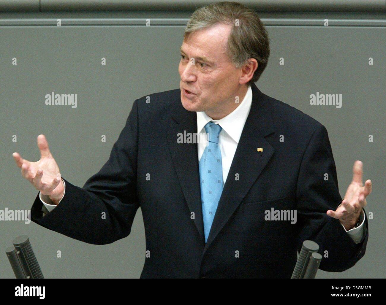 Politiker pol regierung politiker sprechen geste deutschland -Fotos und ...