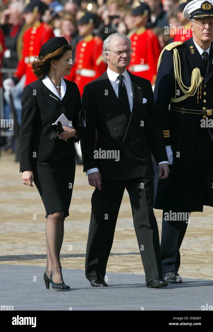 (Dpa) - Königin Silvia (L) und König Carl XVI. Gustaf von Schweden ...