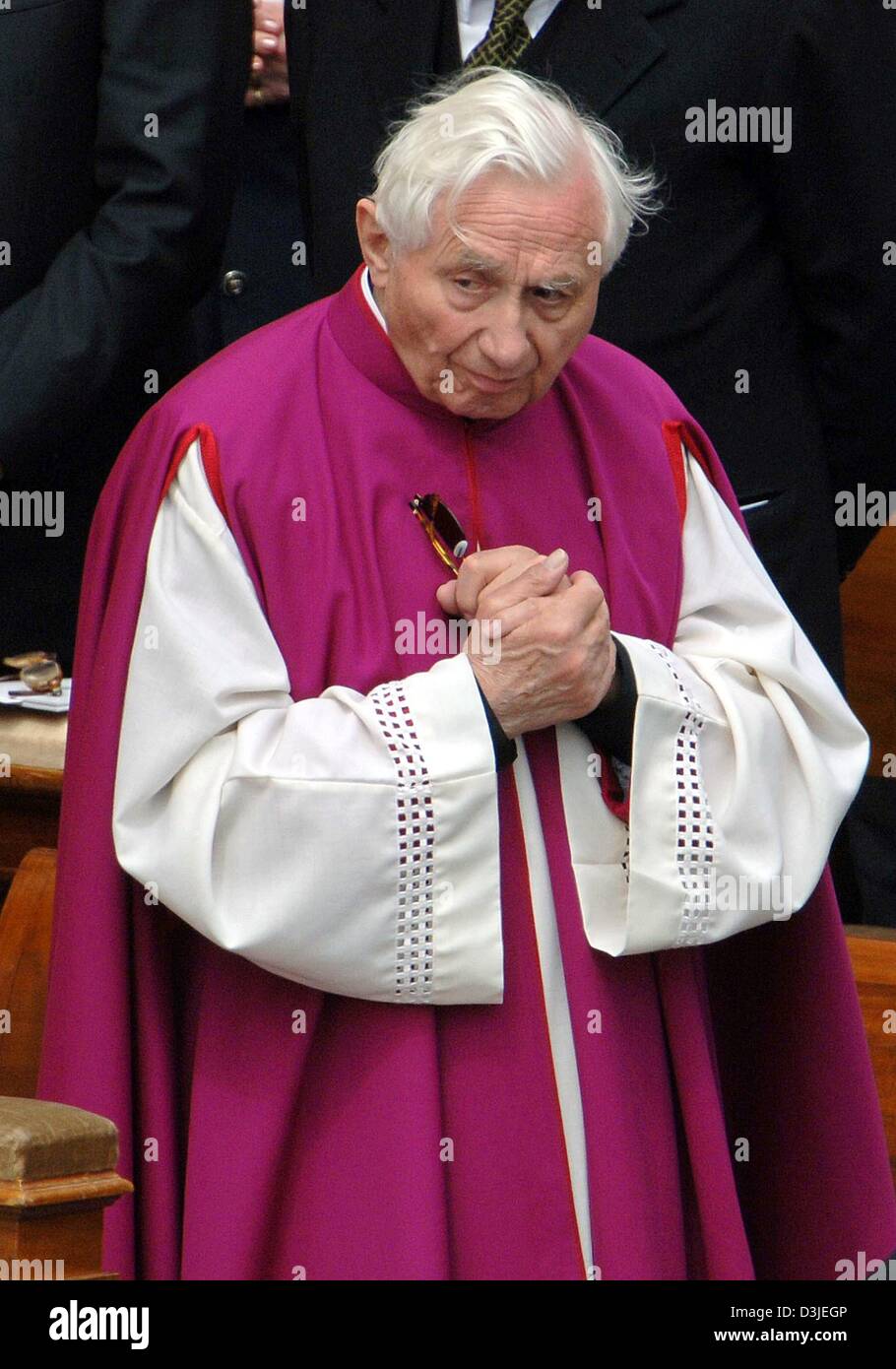 Georg ratzinger -Fotos und -Bildmaterial in hoher Auflösung – Alamy