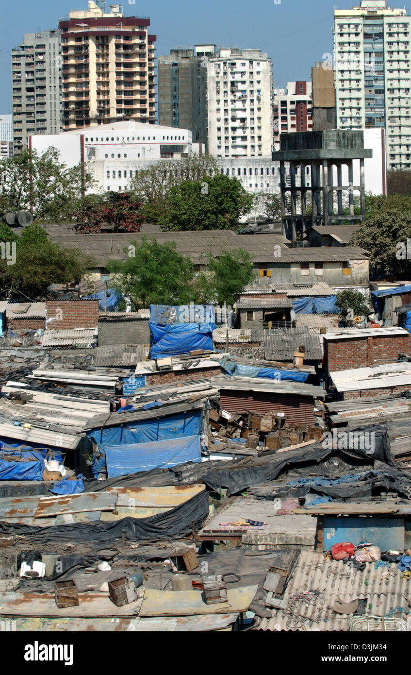 High rise buildings slums mumbai -Fotos und -Bildmaterial in hoher ...