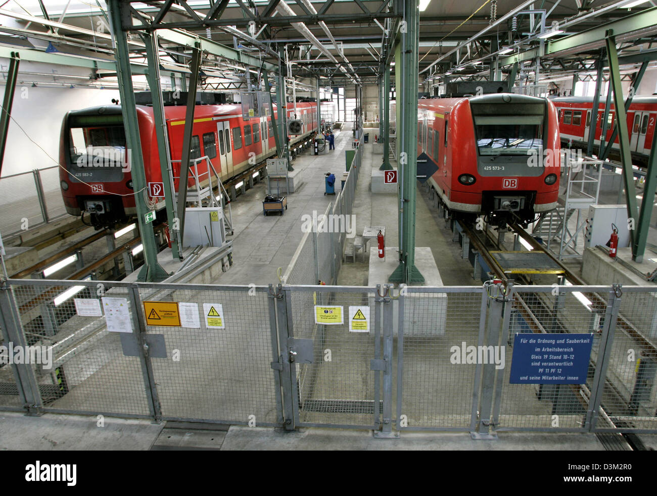 Deutsche eisenbahnen arbeiten -Fotos und -Bildmaterial in hoher ...