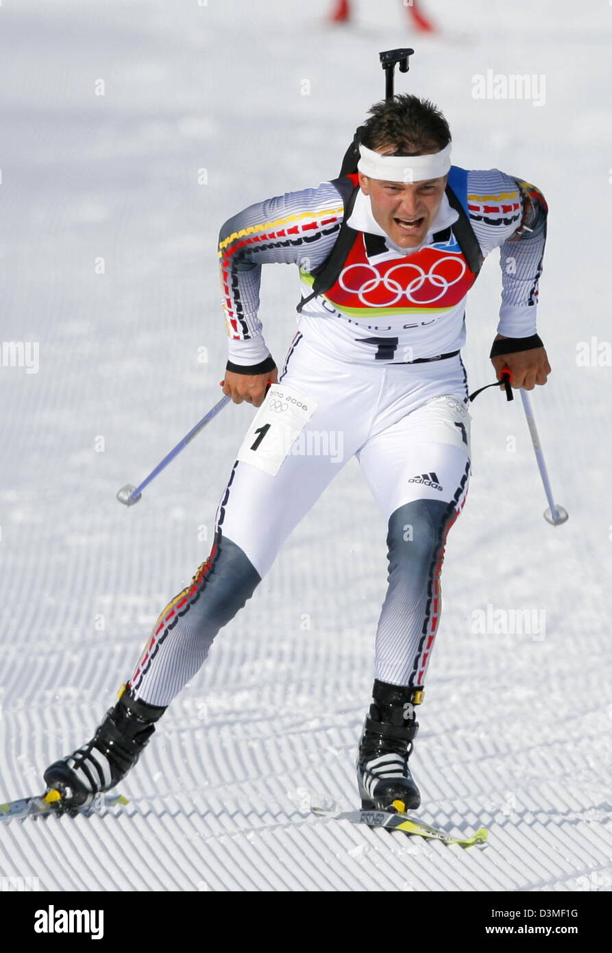 Deutscher Biathlet Sven Fischer in Aktion bei der Herren 12,5 km ...