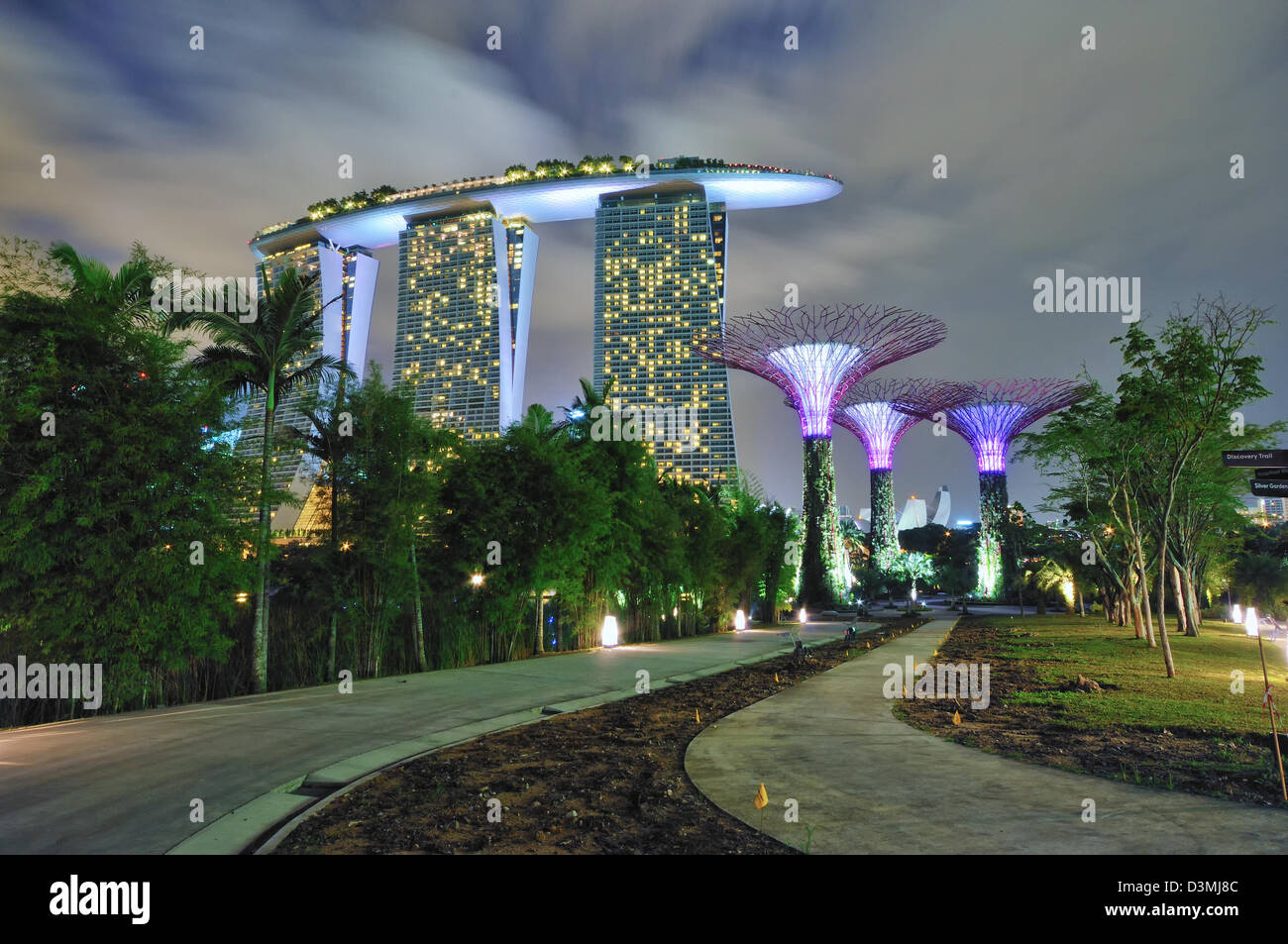 Marina bay sands integriert -Fotos und -Bildmaterial in hoher Auflösung – Alamy