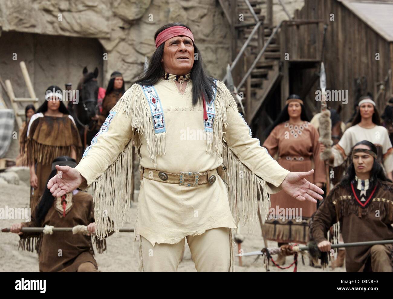 Winnetou gojko mitic -Fotos und -Bildmaterial in hoher Auflösung – Alamy