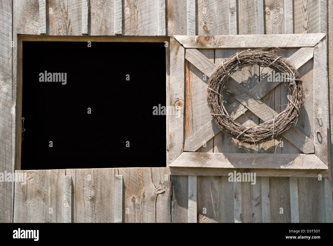 Holz Scheunentore Stockfotos und -bilder Kaufen - Alamy