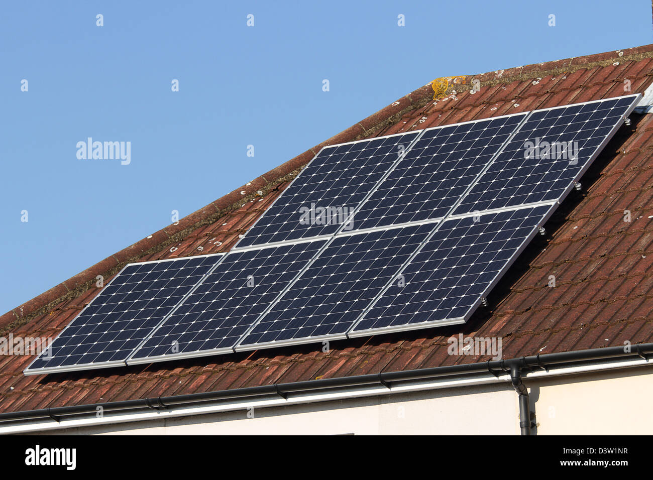 Photovoltaik panel -Fotos und -Bildmaterial in hoher Auflösung – Alamy