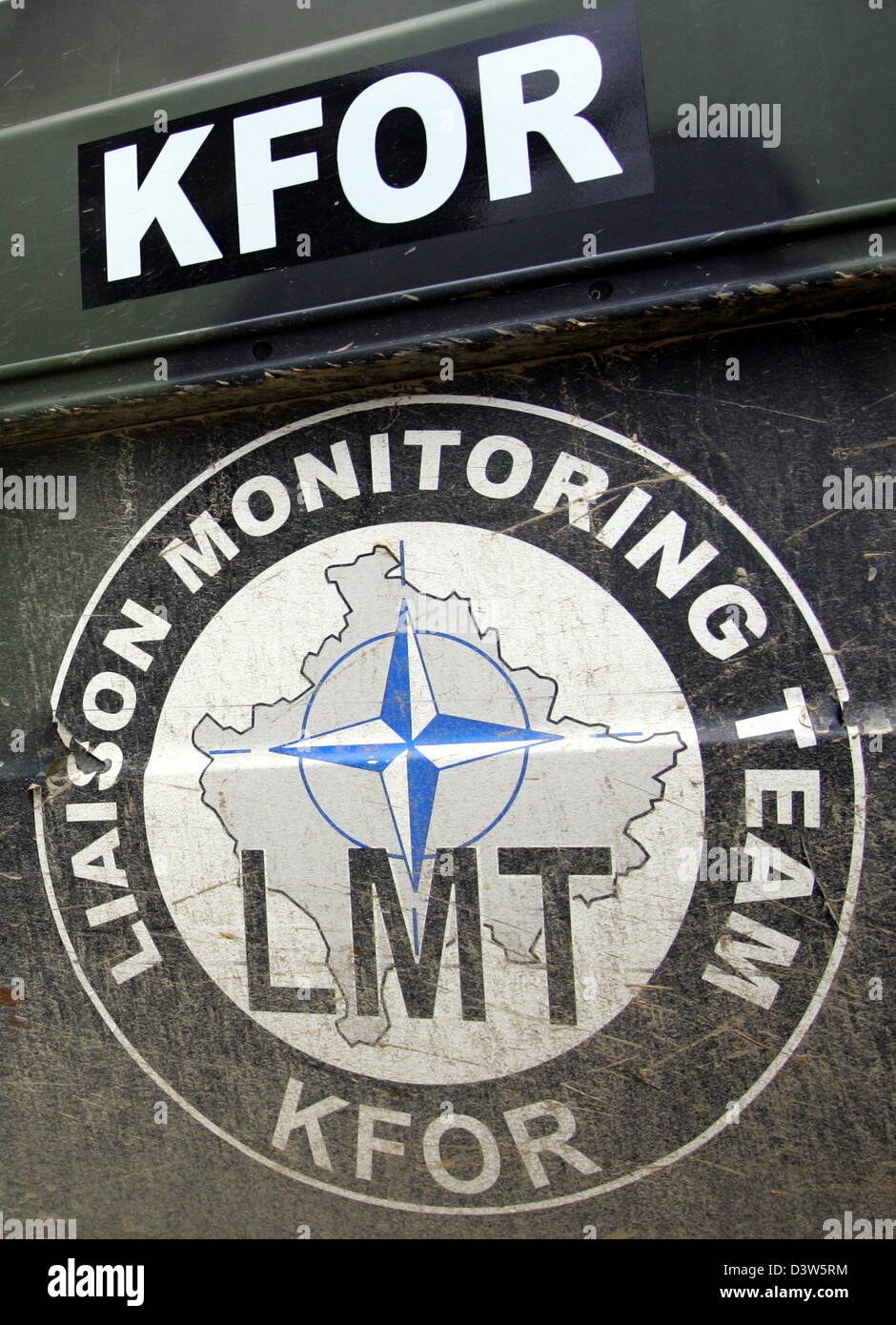 Kfor logo -Fotos und -Bildmaterial in hoher Auflösung – Alamy