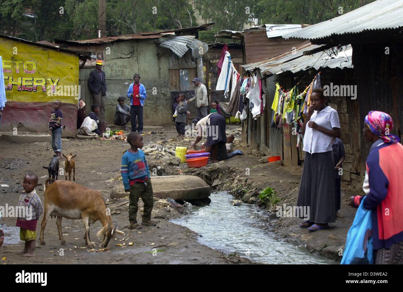 Die kenianischen Slum Mathare, nur 5 km vom Stadtzentrum von Nairobi ...