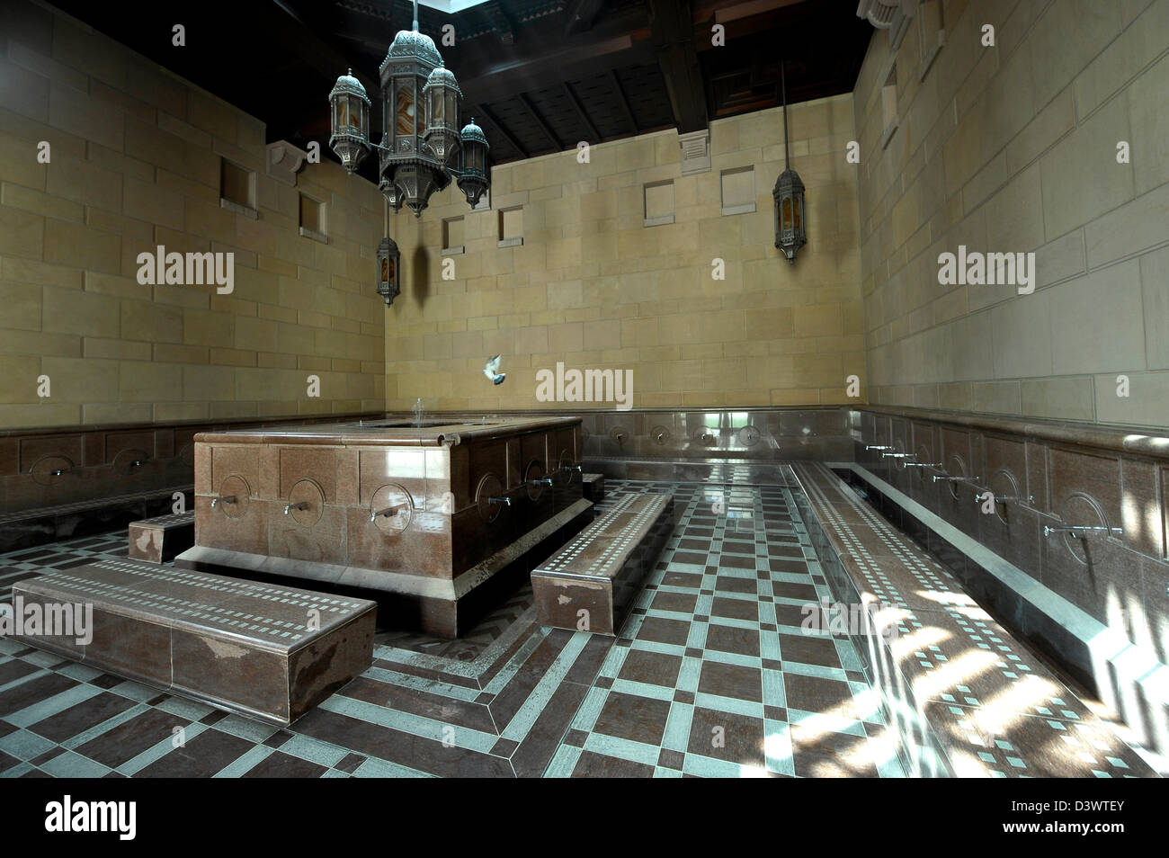 Sultan qaboos moschee in muskat -Fotos und -Bildmaterial in hoher ...