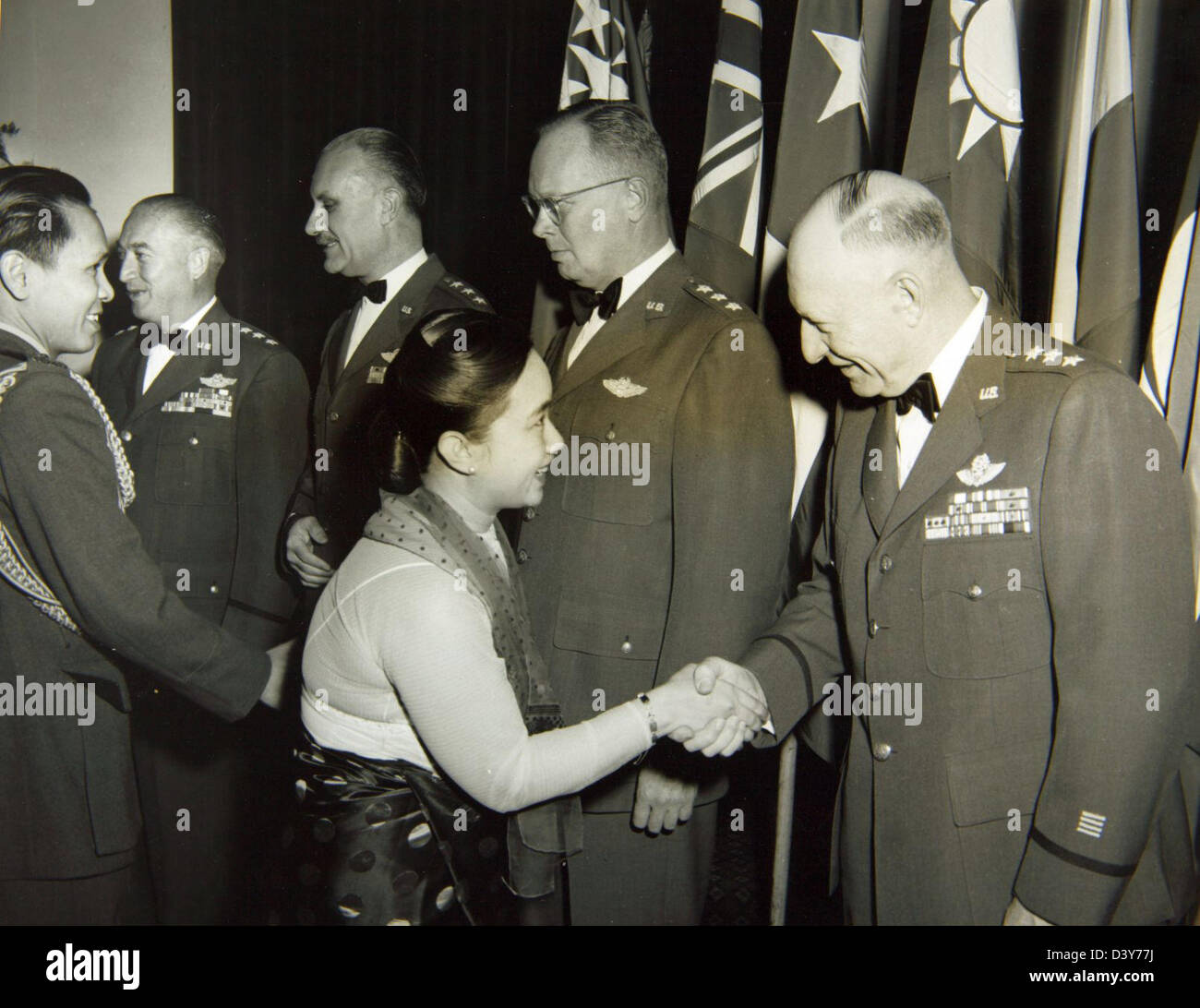 Dieses Bild zeigt Brigadegeneral Clarence S. Bill Irvine, eine bekannte ...