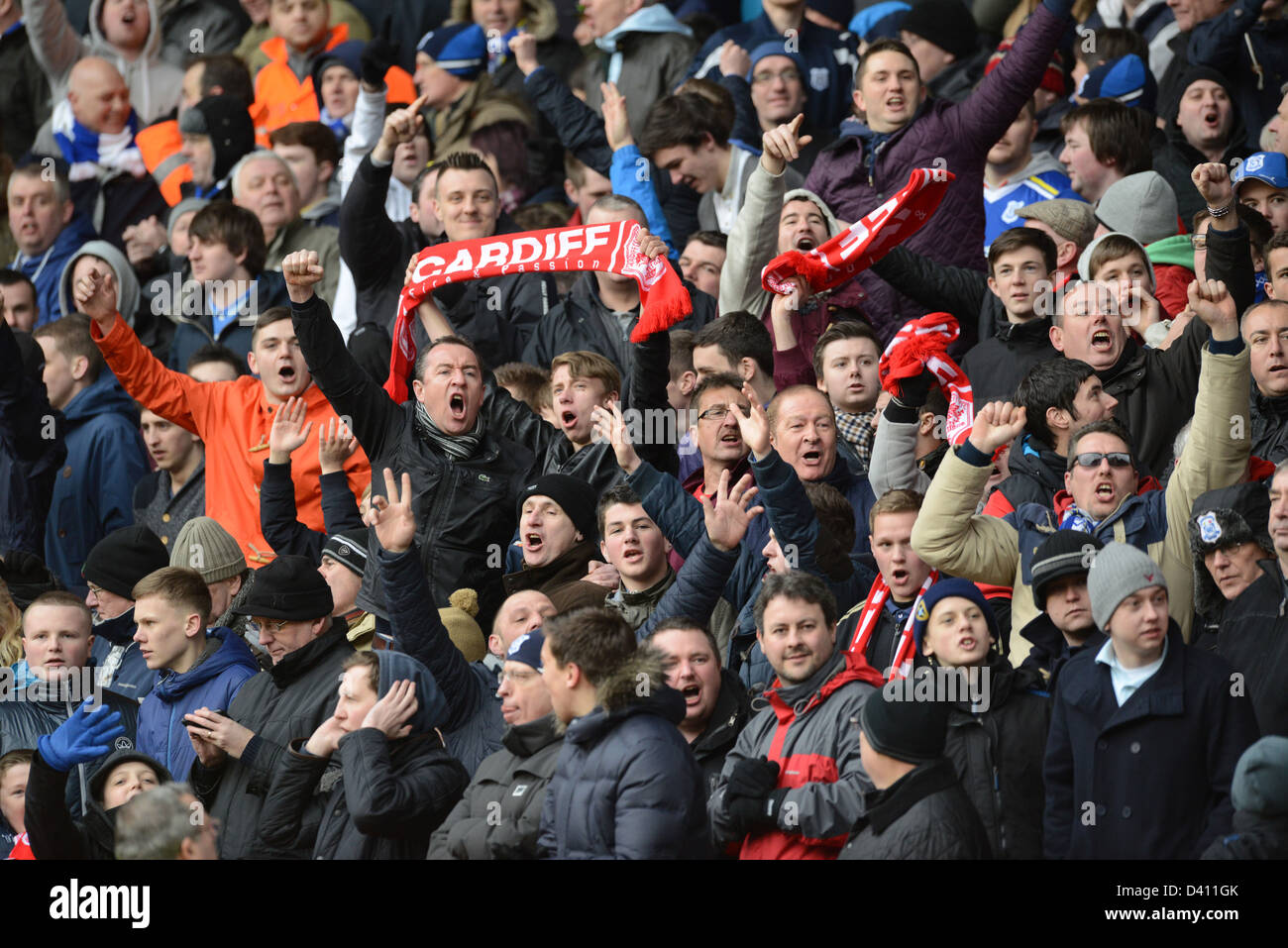 Fussball fans -Fotos und -Bildmaterial in hoher Auflösung – Alamy
