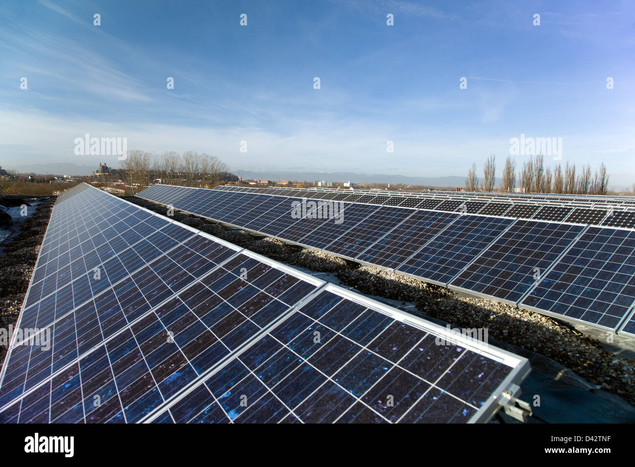 Photovoltaik freianlage deutschland -Fotos und -Bildmaterial in hoher Auflösung – Alamy