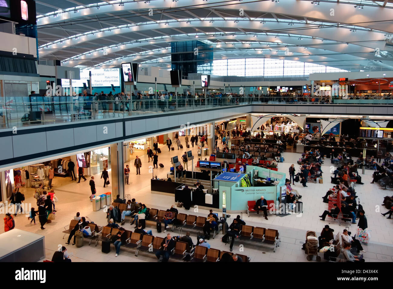 Flughafen t5 heathrow -Fotos und -Bildmaterial in hoher Auflösung – Alamy