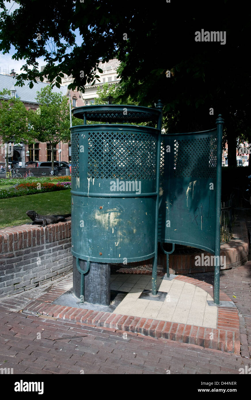 Urinal amsterdam -Fotos und -Bildmaterial in hoher Auflösung – Alamy