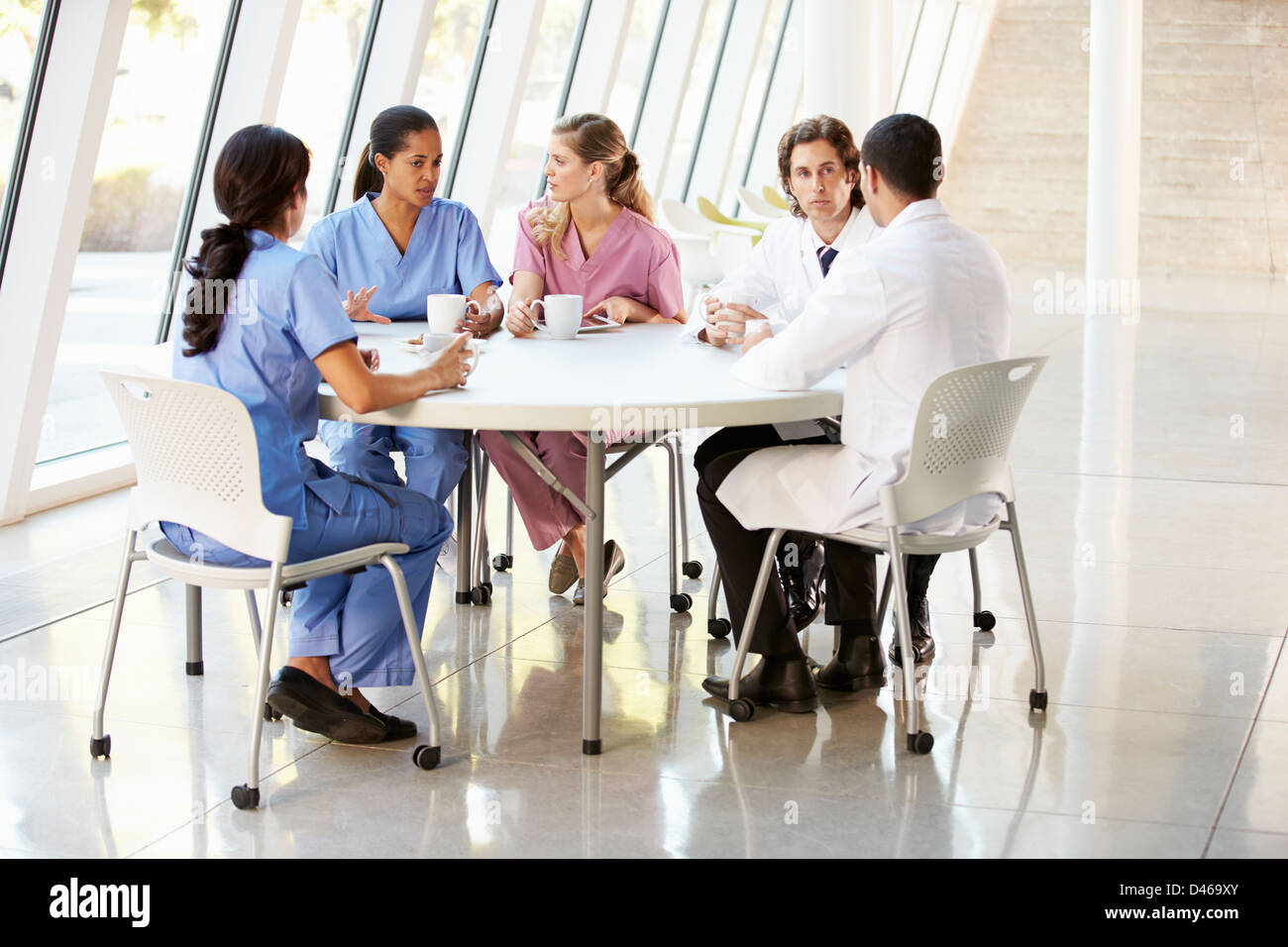 Krankenhaus kantine -Fotos und -Bildmaterial in hoher Auflösung – Alamy
