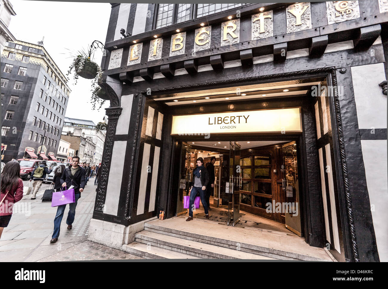 Liberty store -Fotos und -Bildmaterial in hoher Auflösung – Alamy
