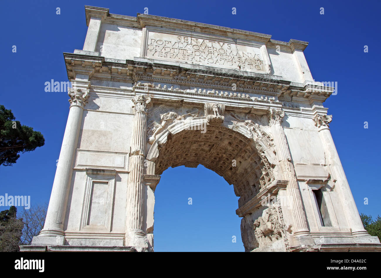 Titus Arch von Triumph im Forum Romanum, Rom Stockfotografie - Alamy