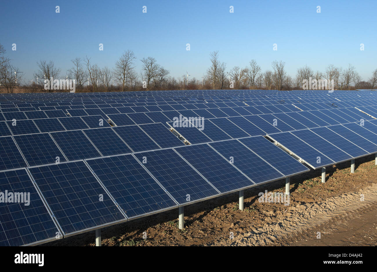 Solarfeld deutschland -Fotos und -Bildmaterial in hoher Auflösung – Alamy