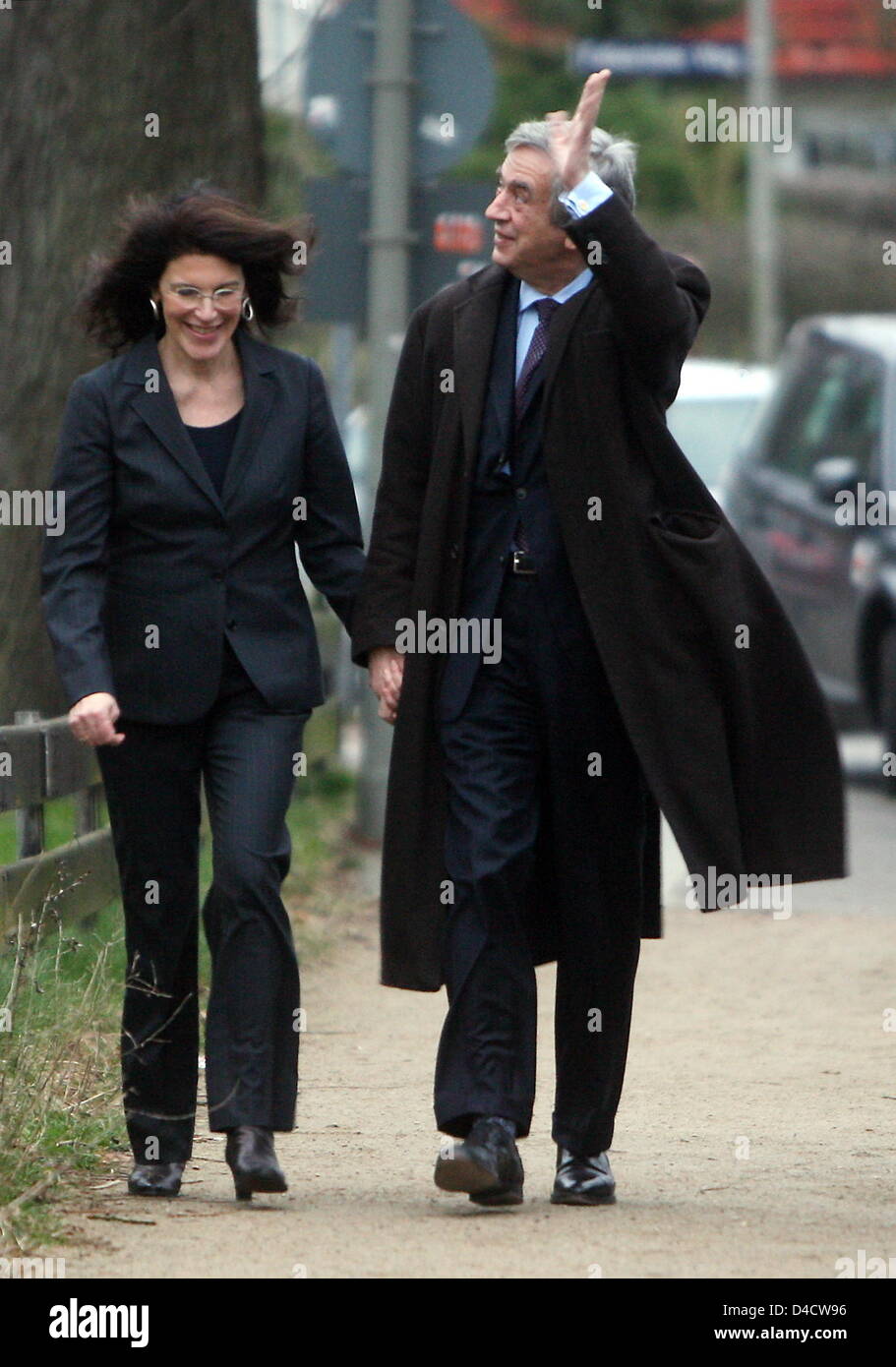 Michael naumann wife marie warburg -Fotos und -Bildmaterial in hoher ...