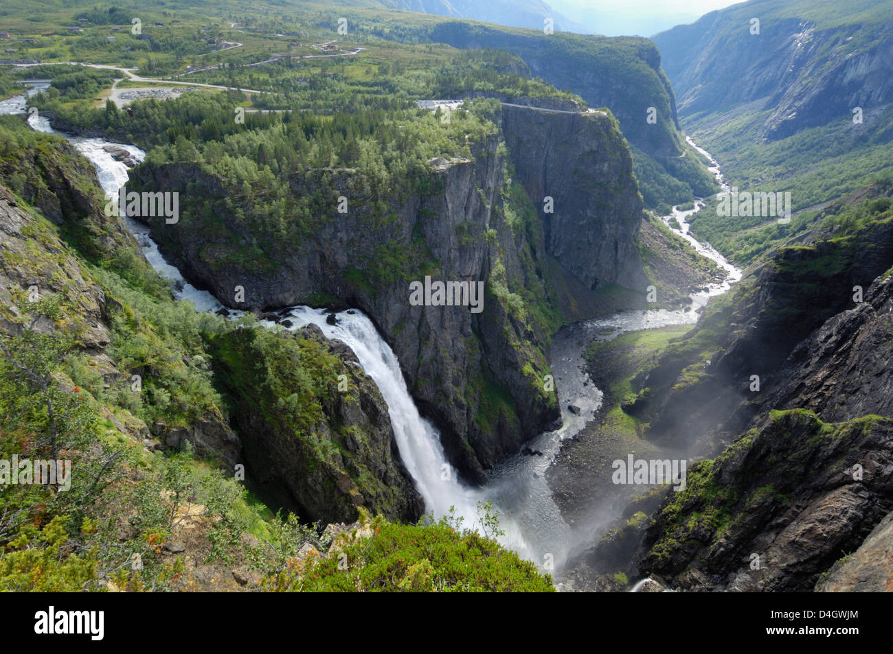 Voringfoss-Wasserfall in der Nähe von Eidfjord, Hordaland, Norwegen ...