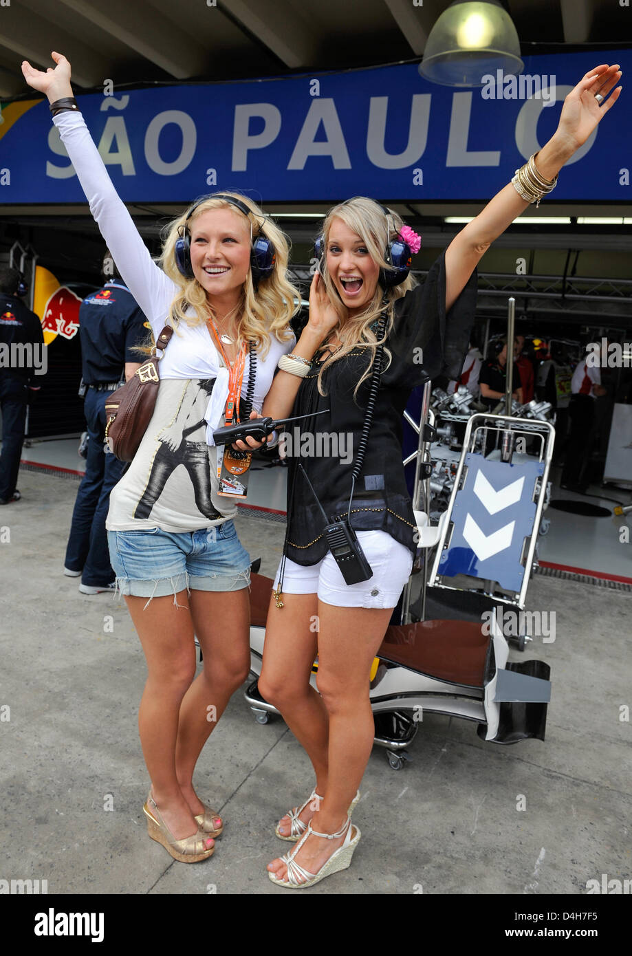 Red bull girls -Fotos und -Bildmaterial in hoher Auflösung - Seite 2 ...