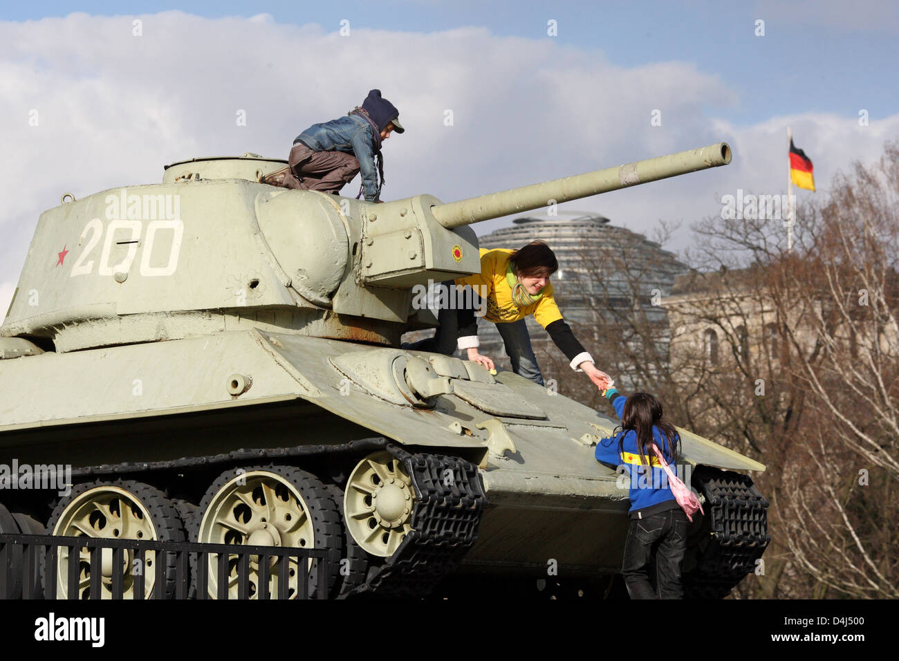 Soviet Tanks Stockfotos und -bilder Kaufen - Alamy