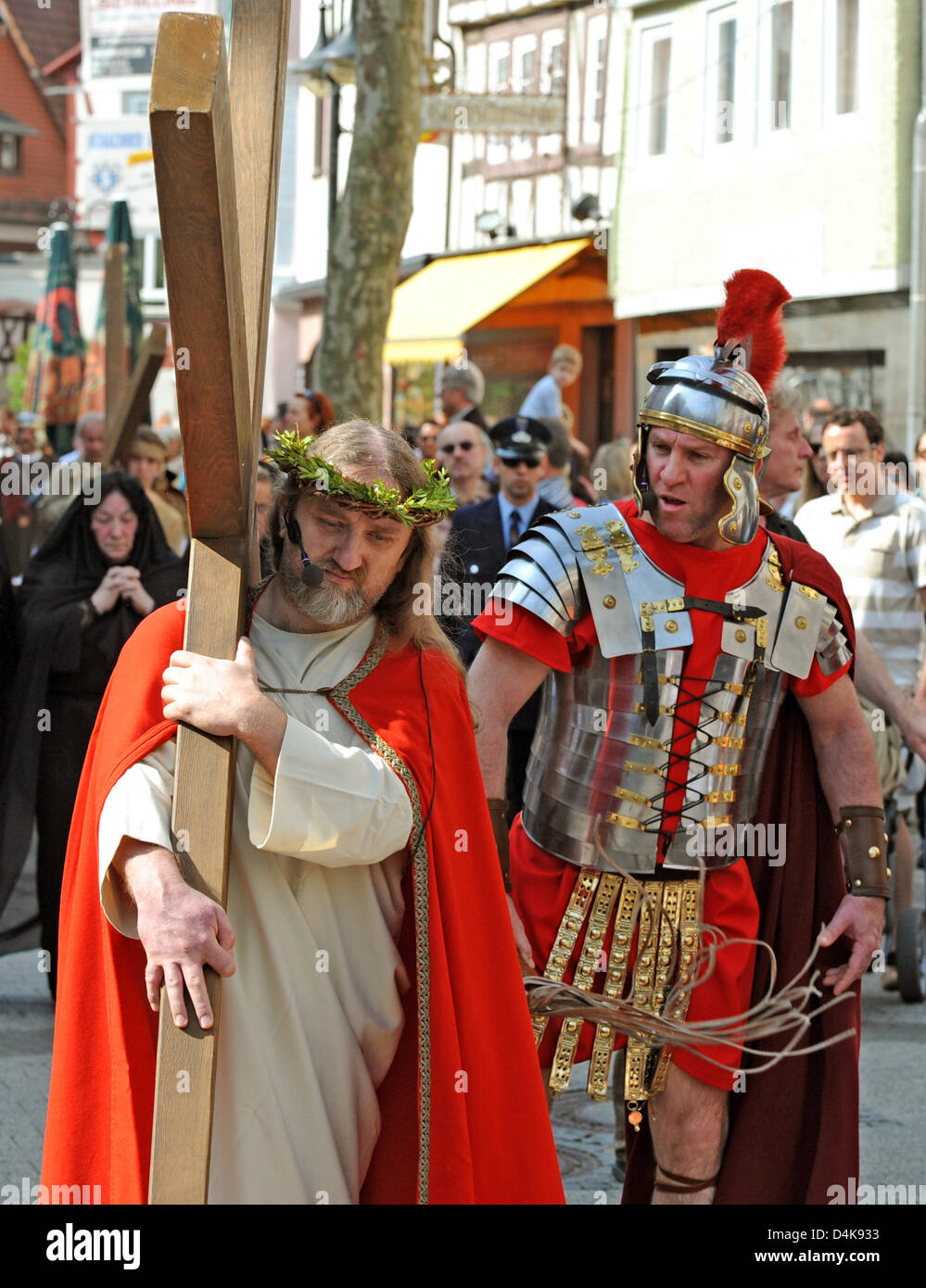 Einheimischen verkleidete wie Jesus Christus und die römischen Soldaten ...