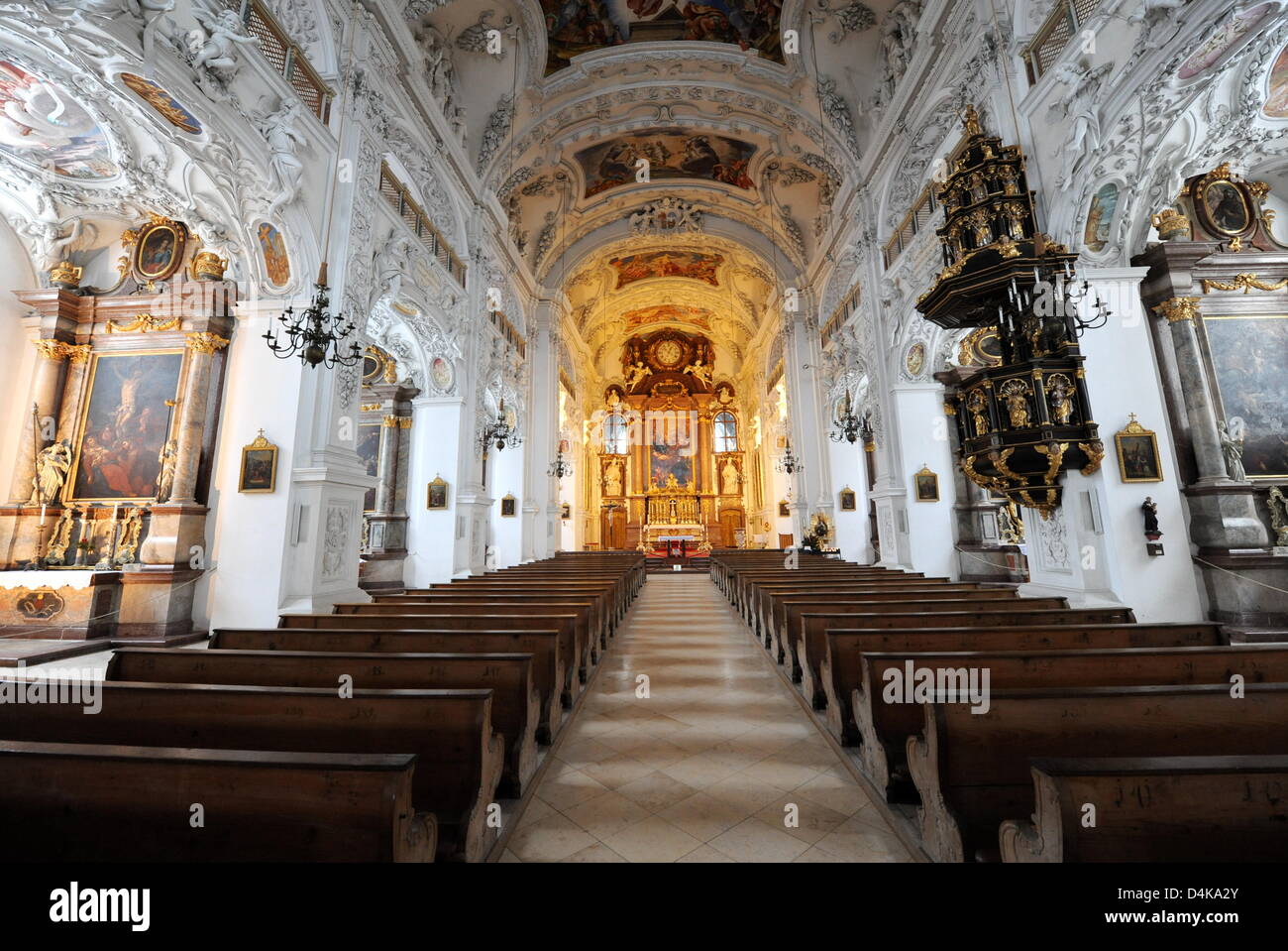Basilika benediktbeuern -Fotos und -Bildmaterial in hoher Auflösung – Alamy