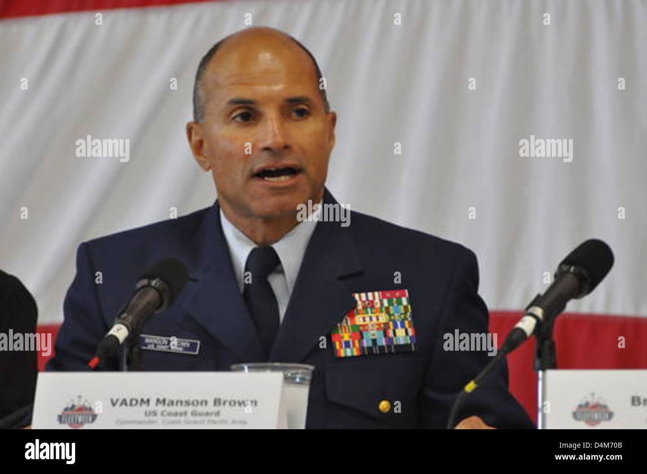 Vice adm braun -Fotos und -Bildmaterial in hoher Auflösung – Alamy