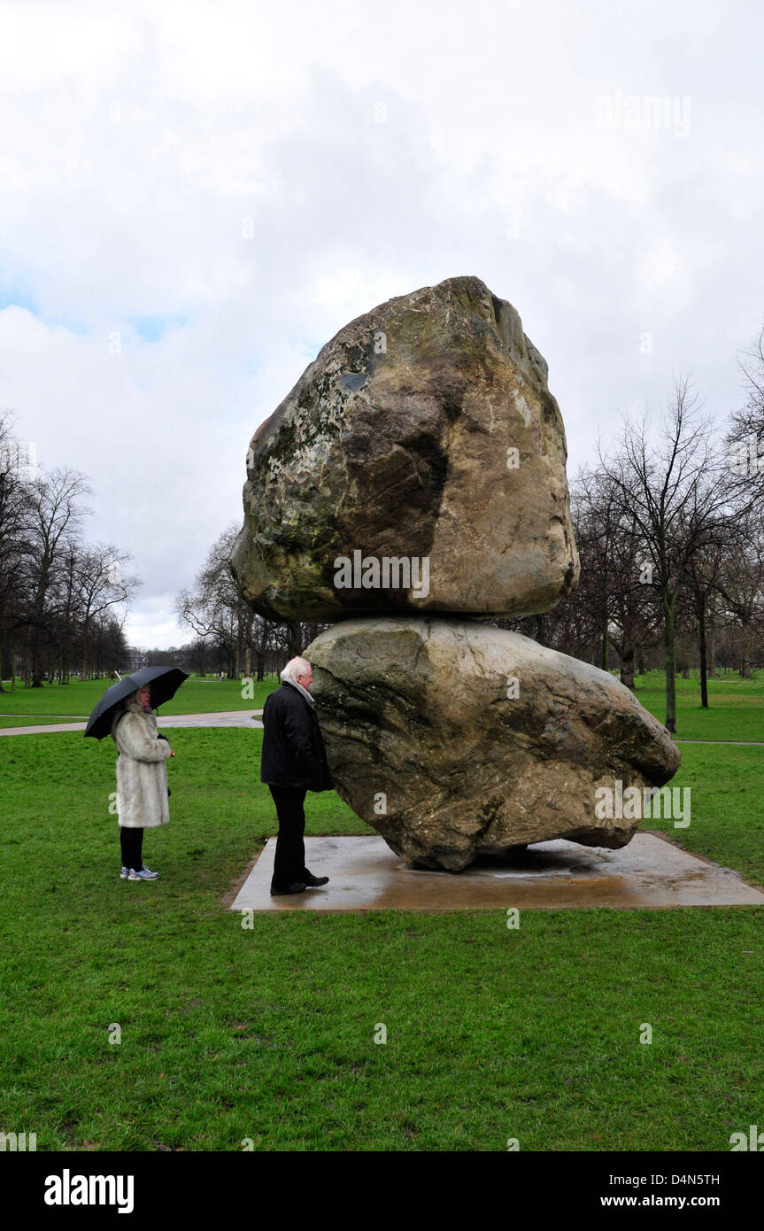 Skulptur von fischli weiss -Fotos und -Bildmaterial in hoher Auflösung ...