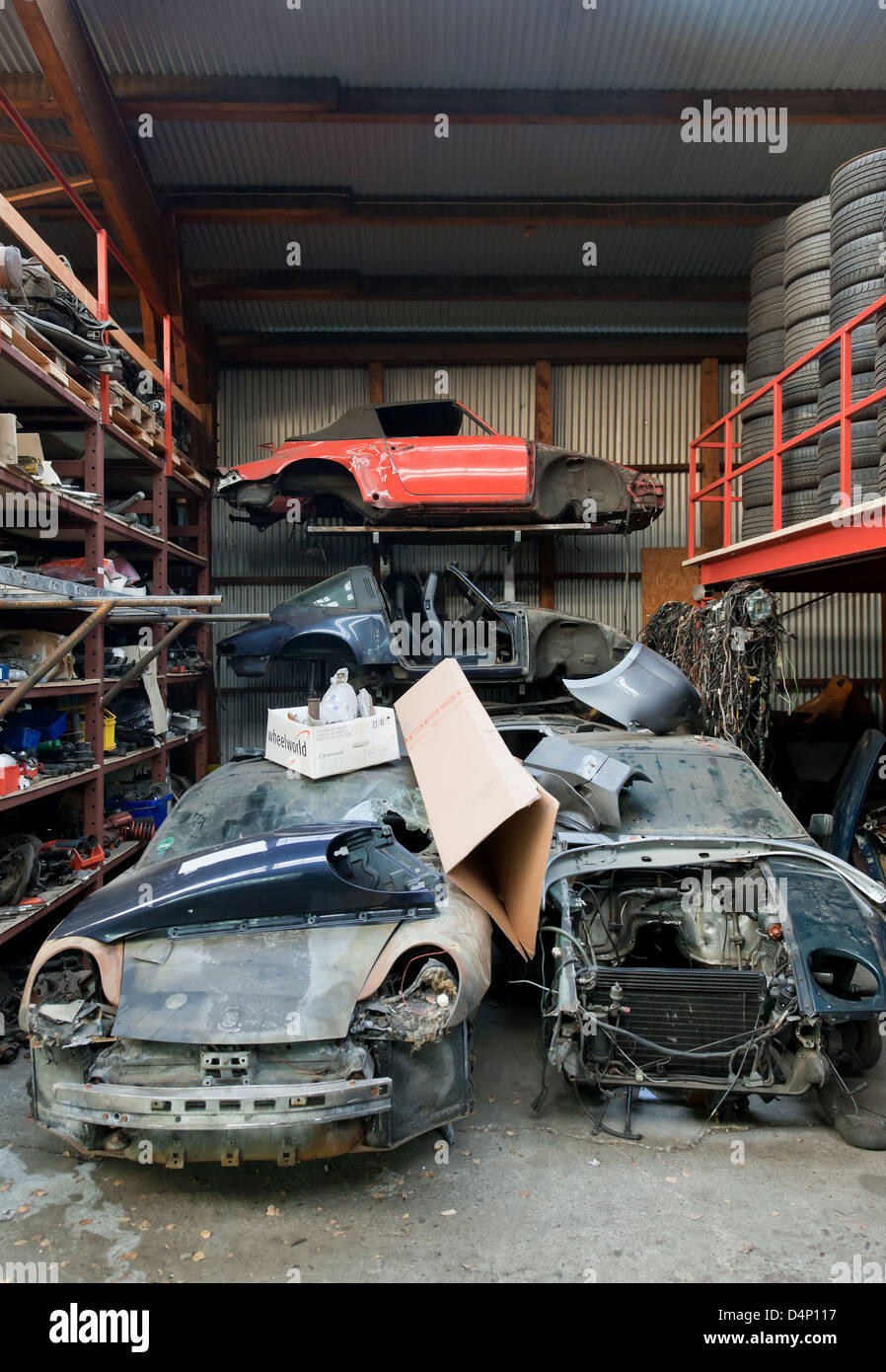 Berlin, Deutschland, alte Porsche Autos in das Lager von einem Auto ...