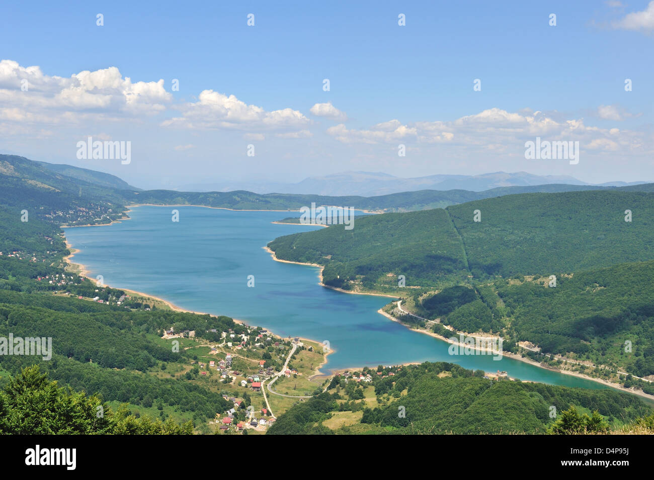 Luftaufnahme von Mavrovo See, Mavrovo Nationalpark, Mazedonien ...