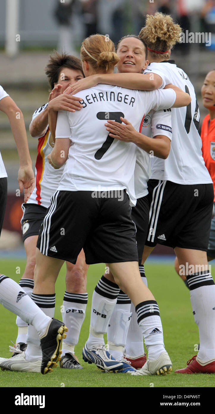 Ariane hingst -Fotos und -Bildmaterial in hoher Auflösung – Alamy