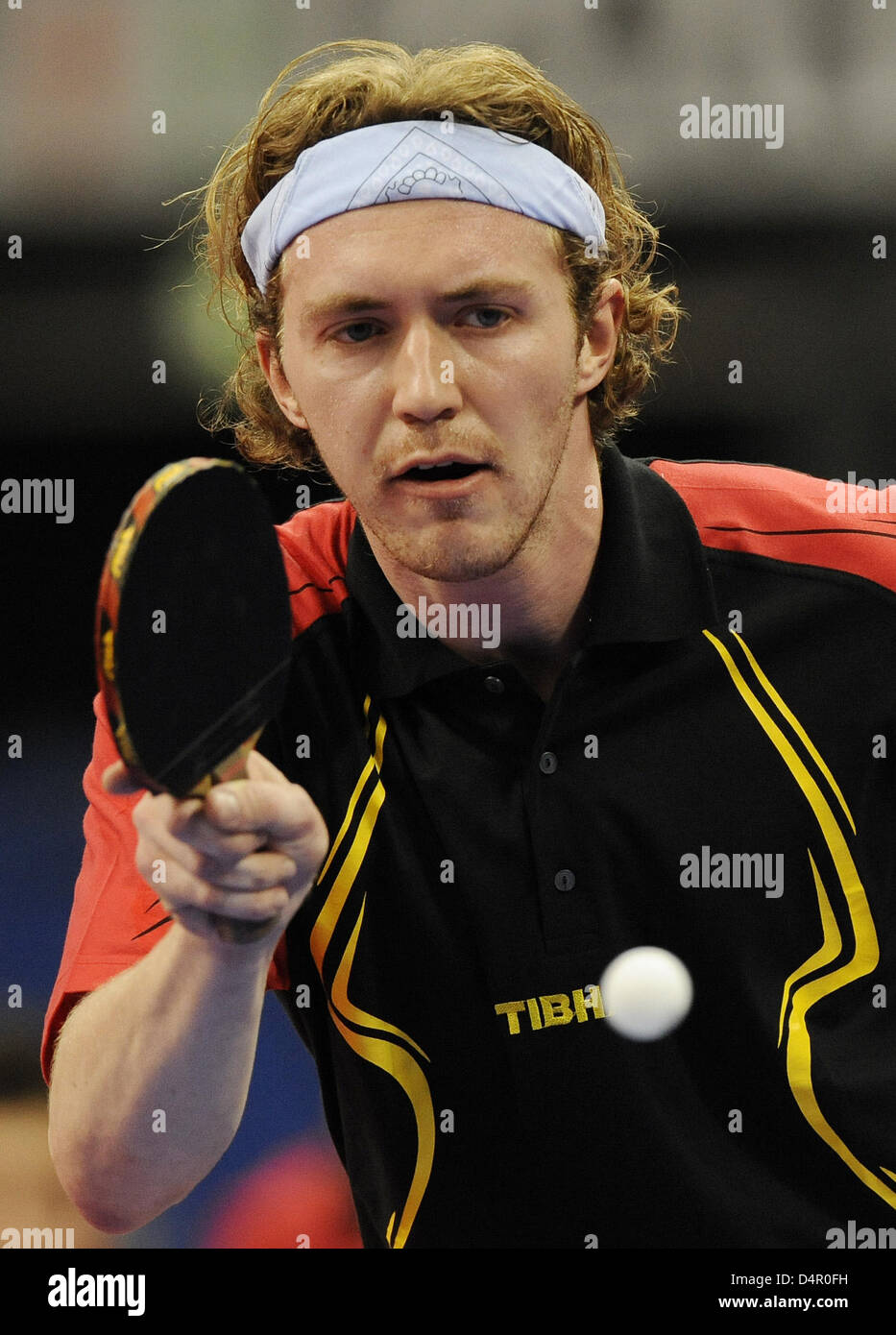 Belgien? s Yannick Vostes gibt den Ball nach Schweden zurück? s Gerell ... Belgien? s Yannick Vostes gibt den Ball nach Schweden zurück? s Gerell ...
