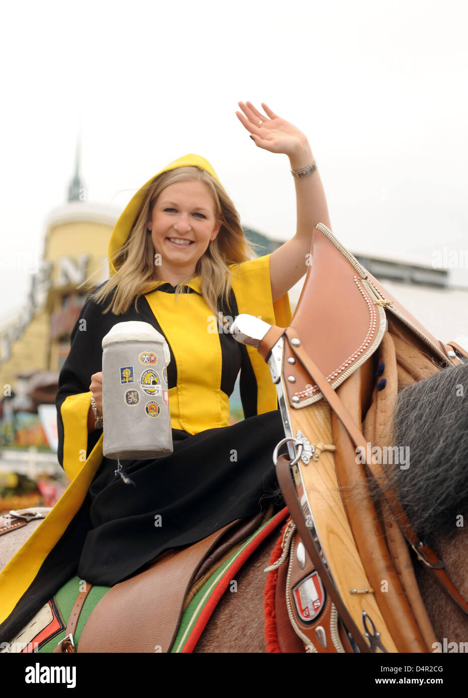 Münchner kindl bier -Fotos und -Bildmaterial in hoher Auflösung – Alamy