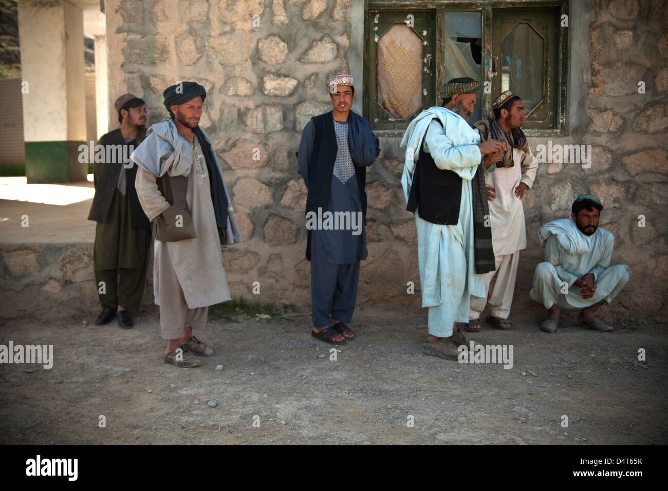Police commando -Fotos und -Bildmaterial in hoher Auflösung – Alamy
