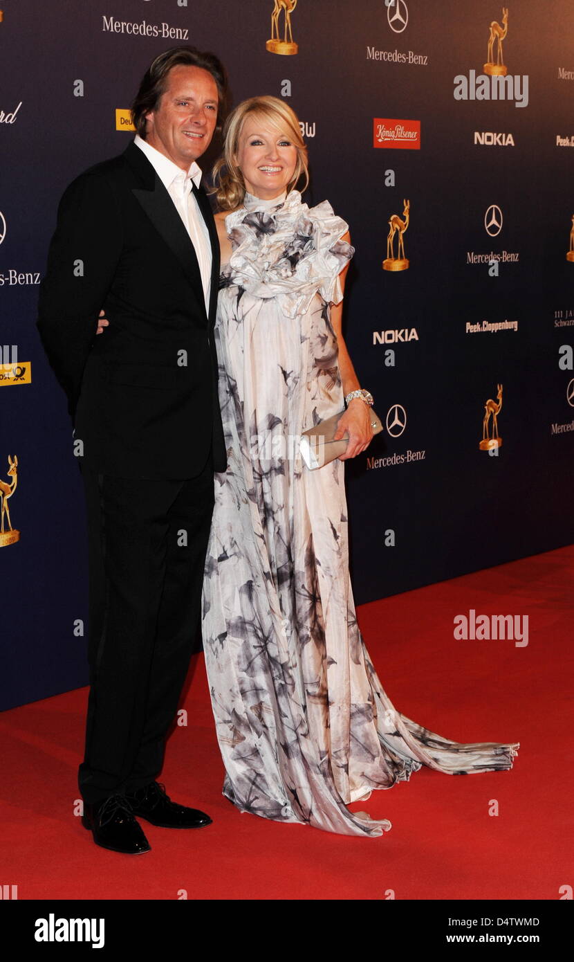 Deutsche TV-Moderatorin Frauke Ludowig und ihr Ehemann Kai Roeffen ...