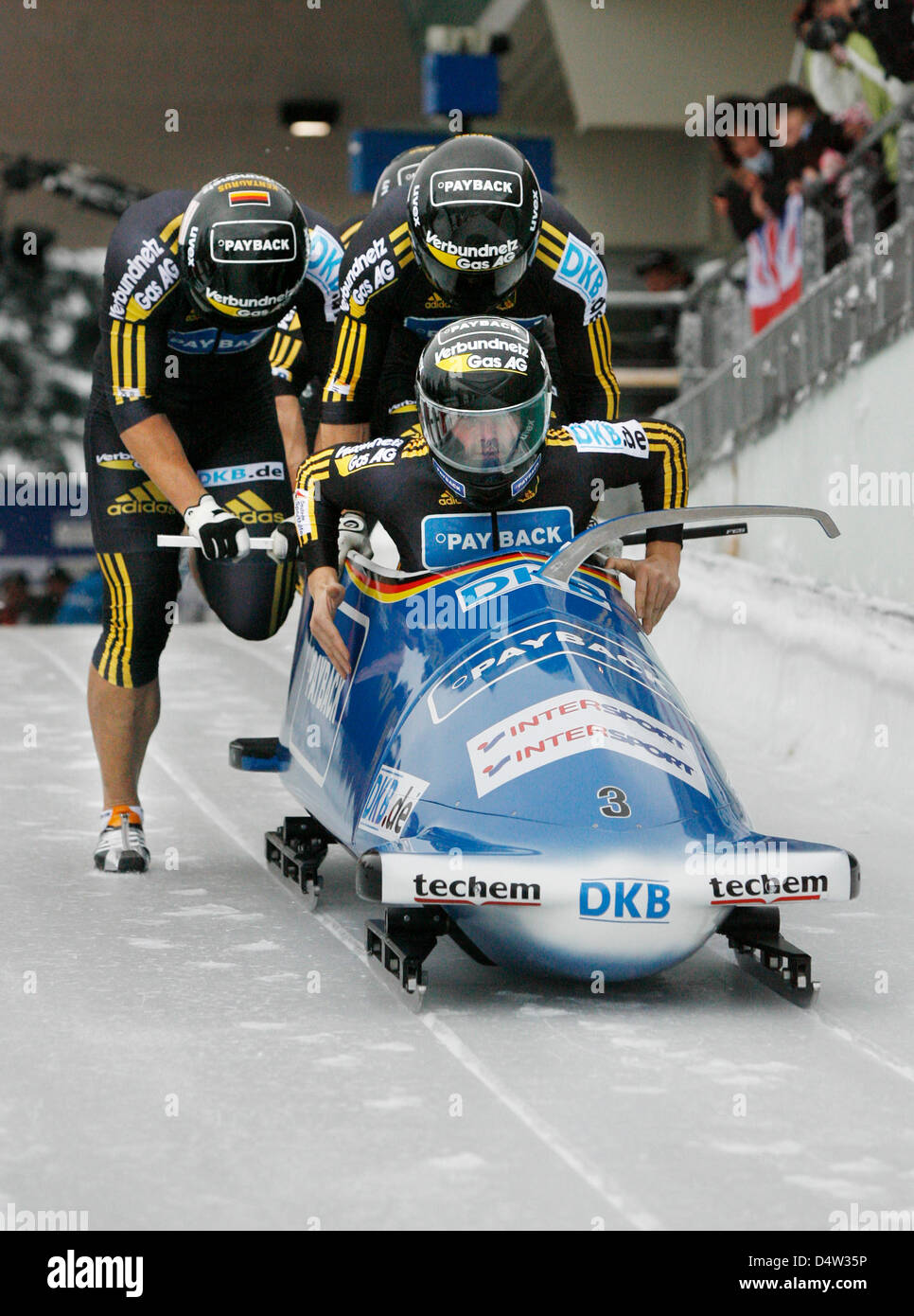 Andre Lange, Martin Putze, Kevin Kutzke und Rene Hoppe von Team Germany ...