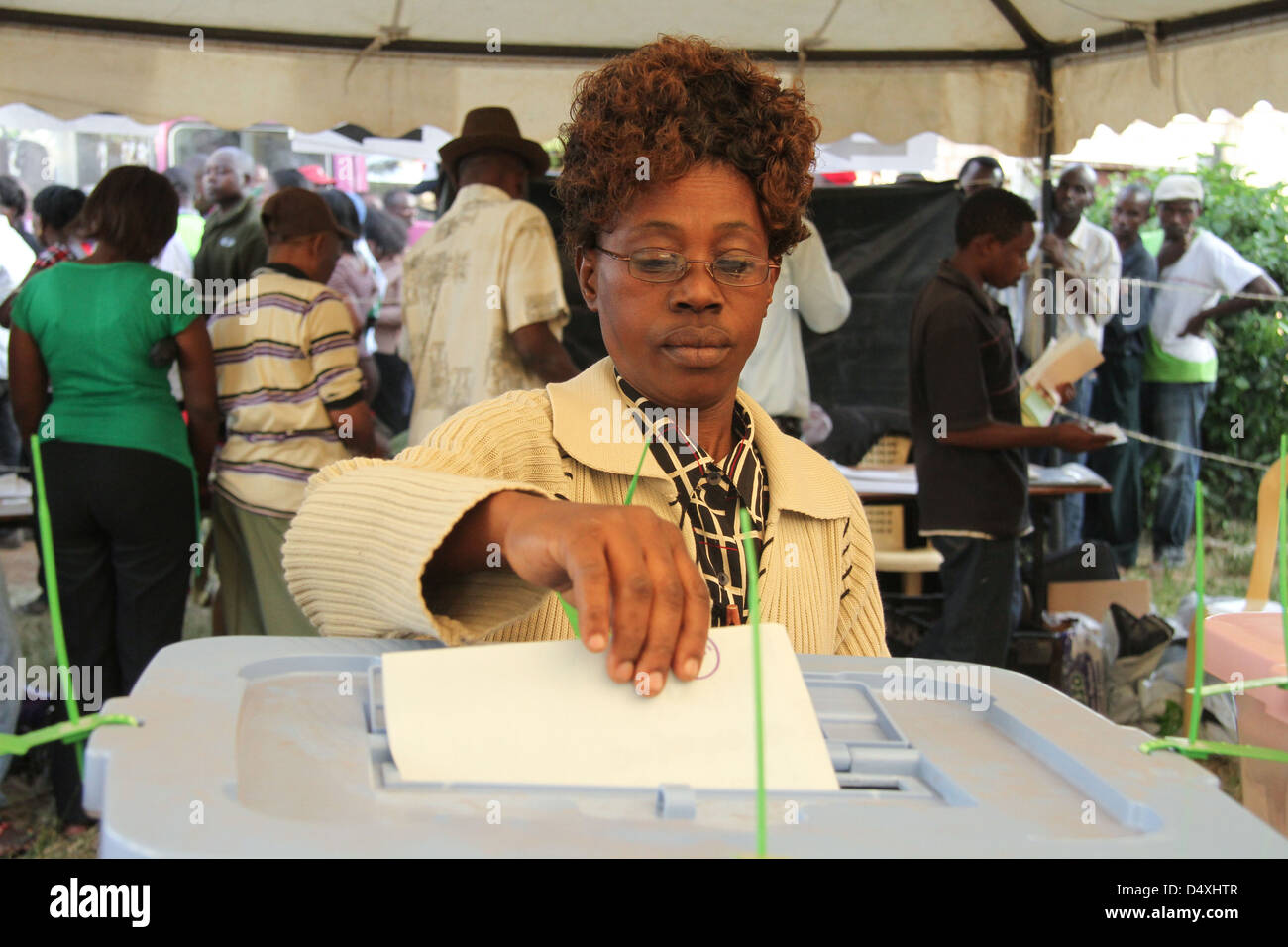 Mathare wahlkreis -Fotos und -Bildmaterial in hoher Auflösung – Alamy