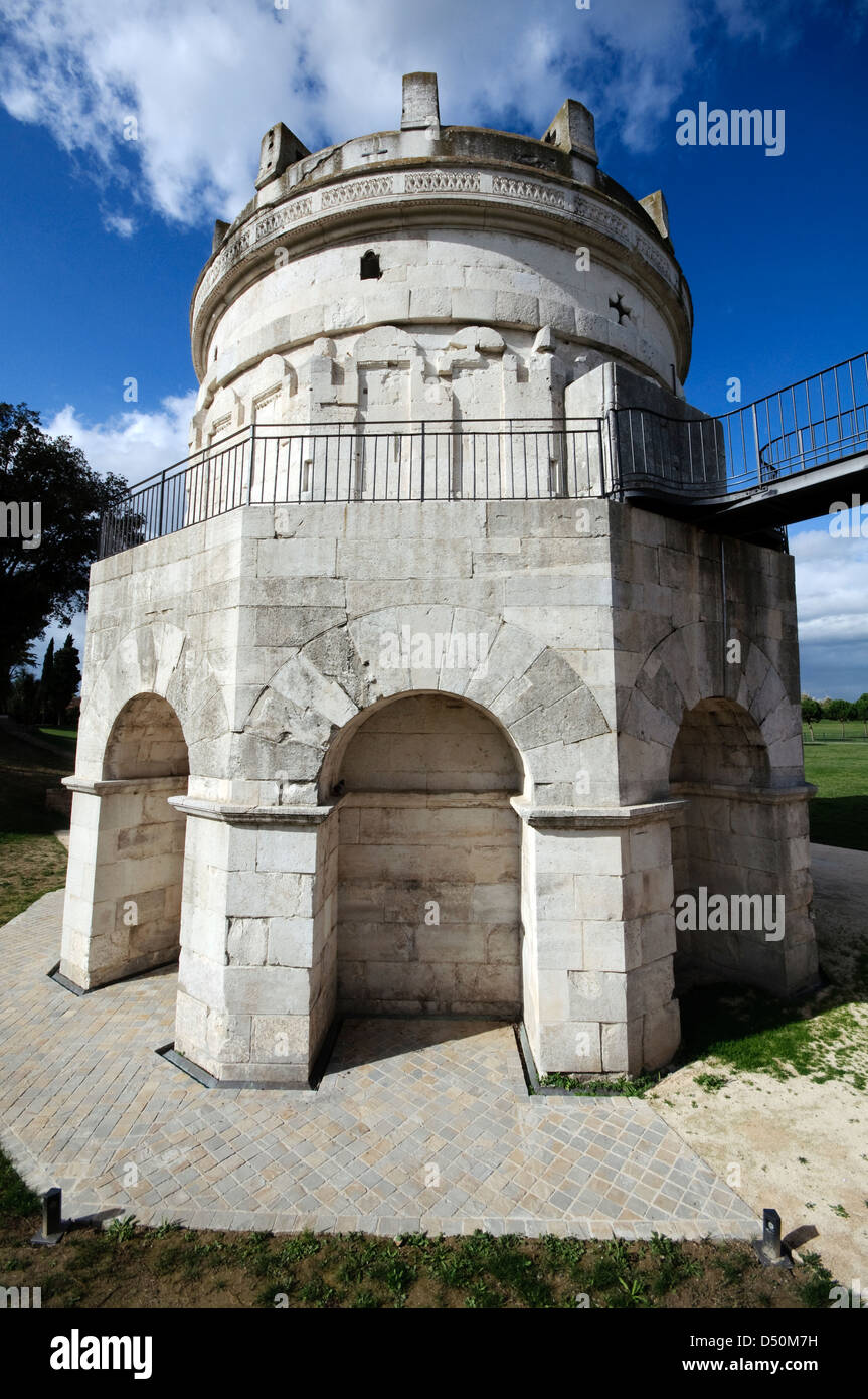 Italien, Emilia Romagna, Ravenna, Mausoleo di Teodorico, Mausoleum des ...