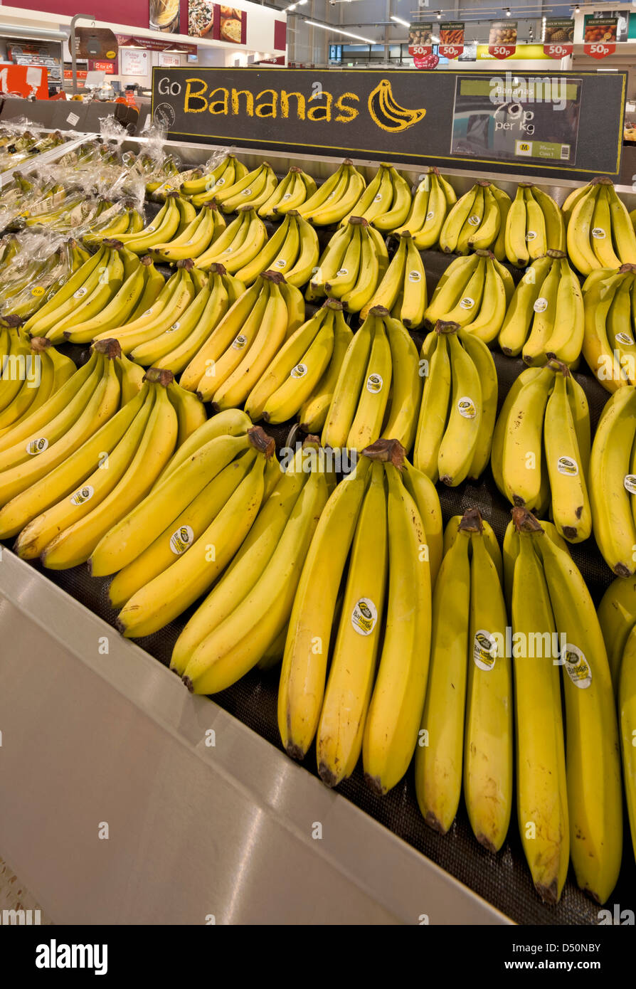 Bananen supermarkt -Fotos und -Bildmaterial in hoher Auflösung – Alamy