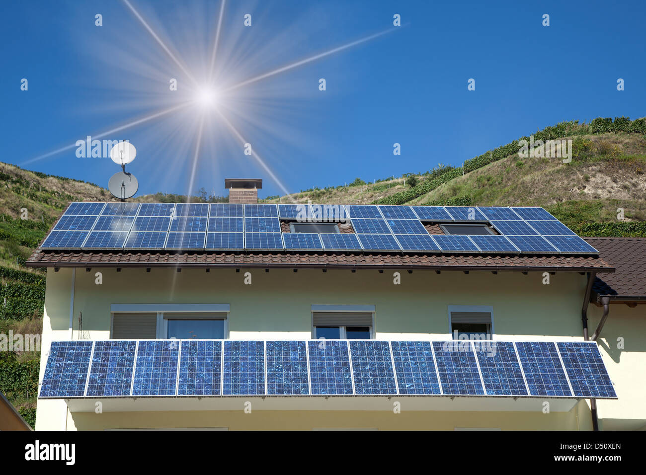 Dach eines wohnhauses -Fotos und -Bildmaterial in hoher Auflösung – Alamy