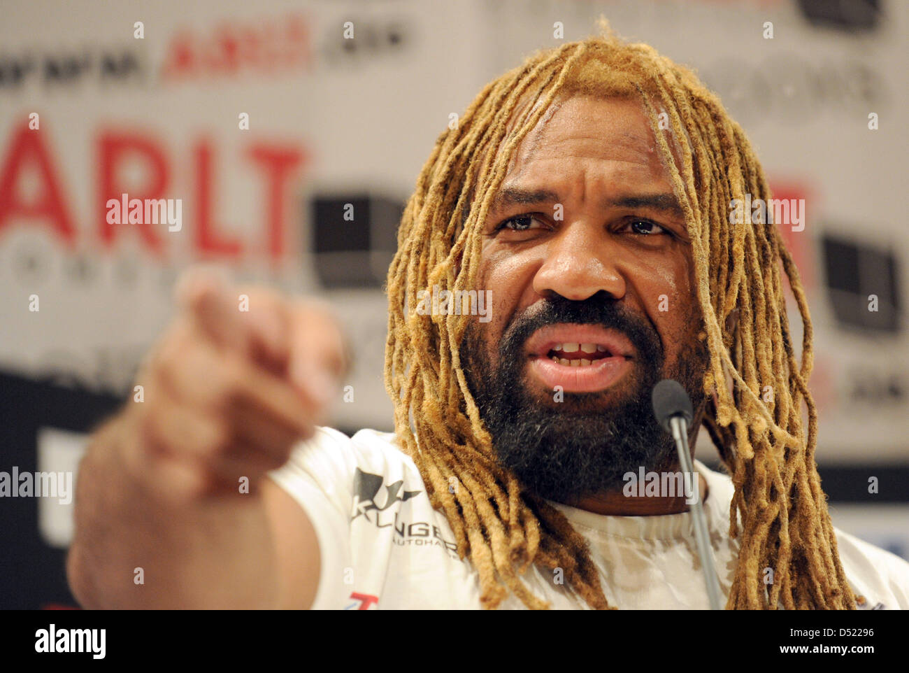 Us Heavyweight Boxer Shannon Briggs Stockfotos und -bilder Kaufen - Alamy