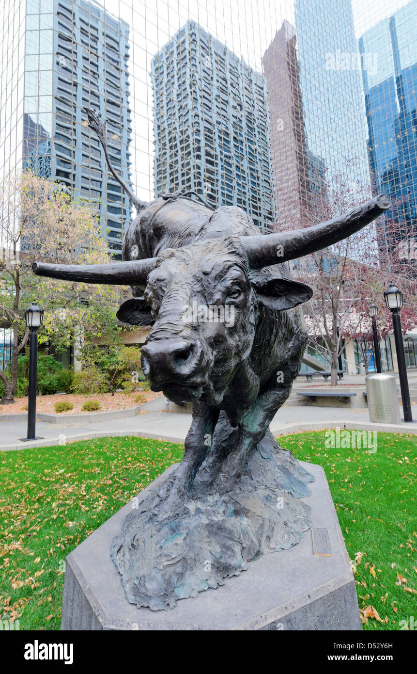 Bronze stier statue -Fotos und -Bildmaterial in hoher Auflösung - Seite ...