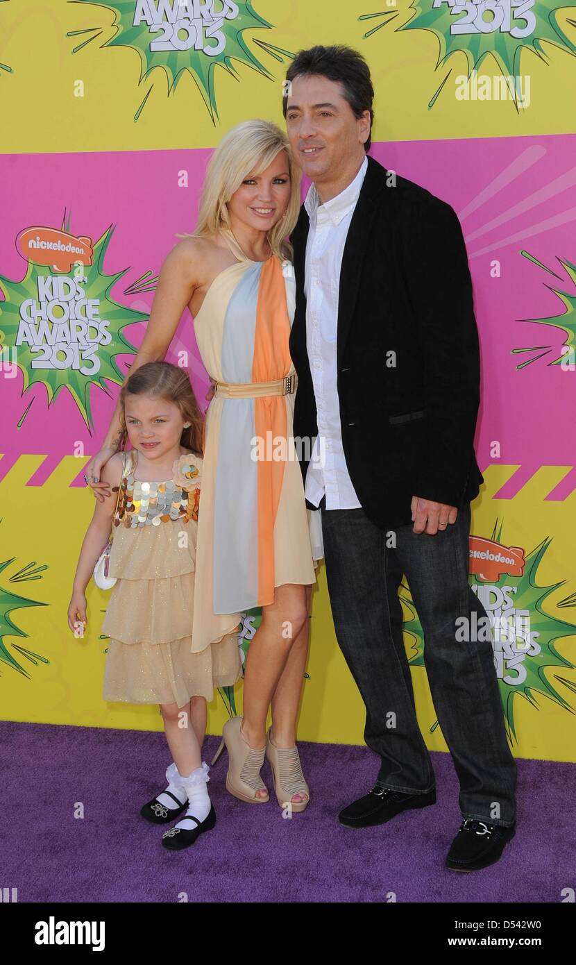 Los Angeles, USA. 23. März 2013. US-Schauspieler Scott Baio (R-l ...